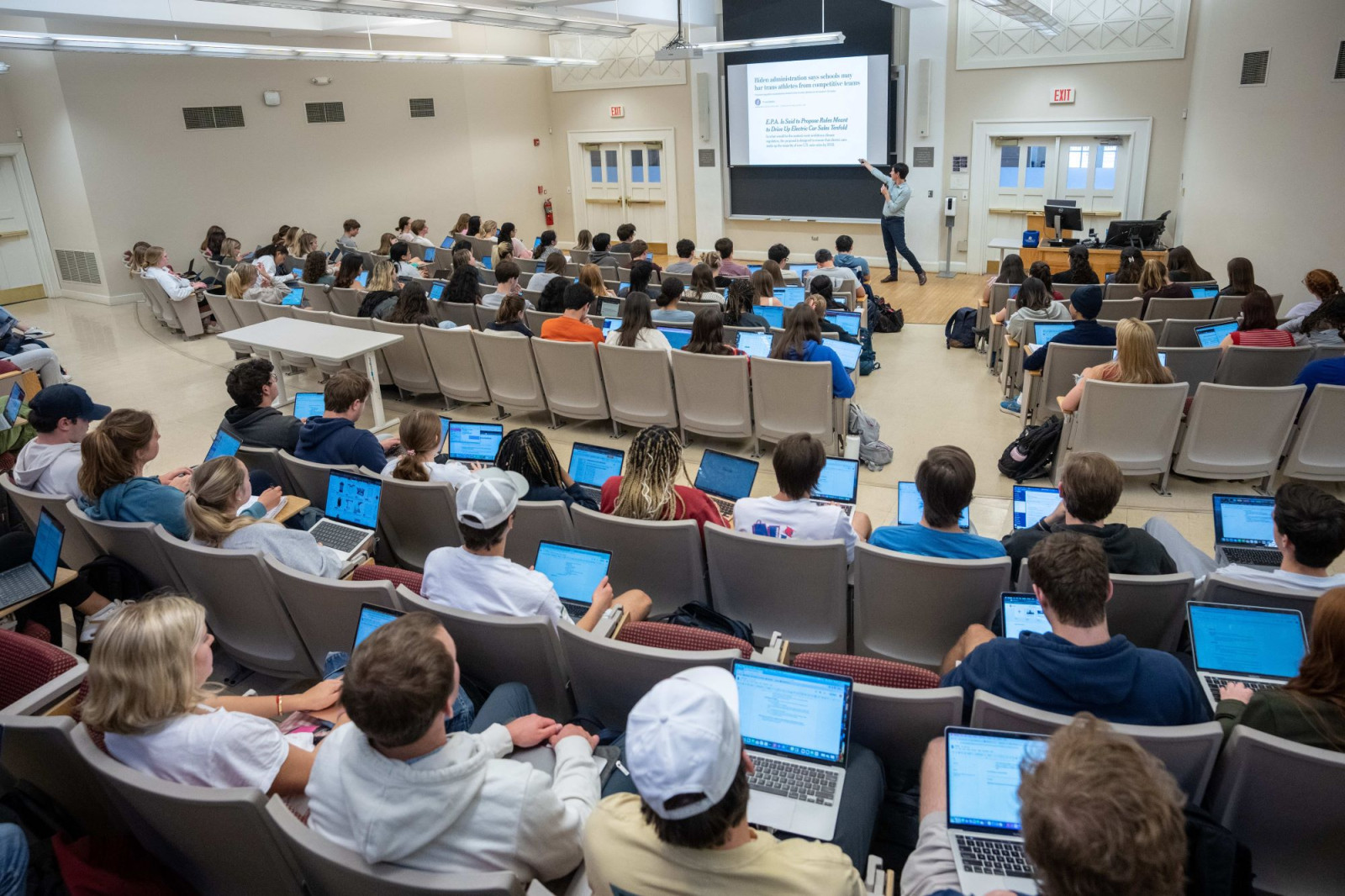 The First Day of Class — UVA Teaching Hub