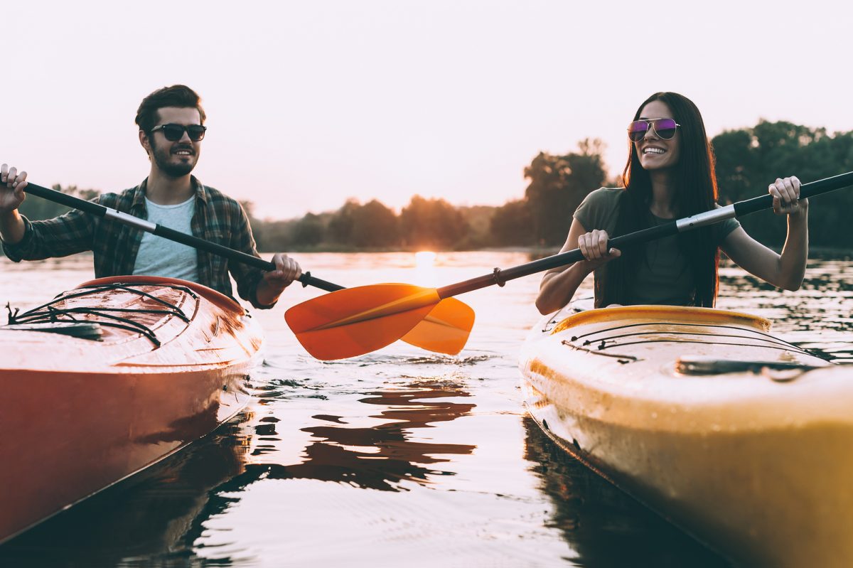 7 tipos de kayak para disfrutar el remo