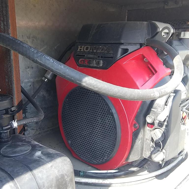 2013 Western commodity express belt trailer