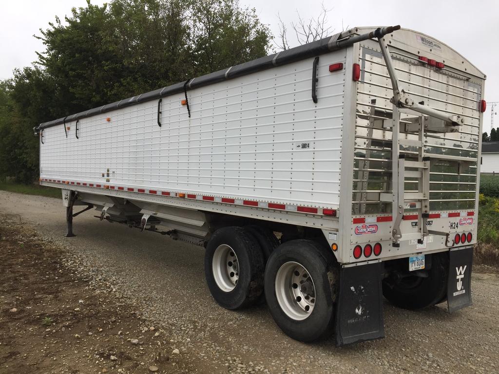 2011 Wilson Pacesetter Hopper