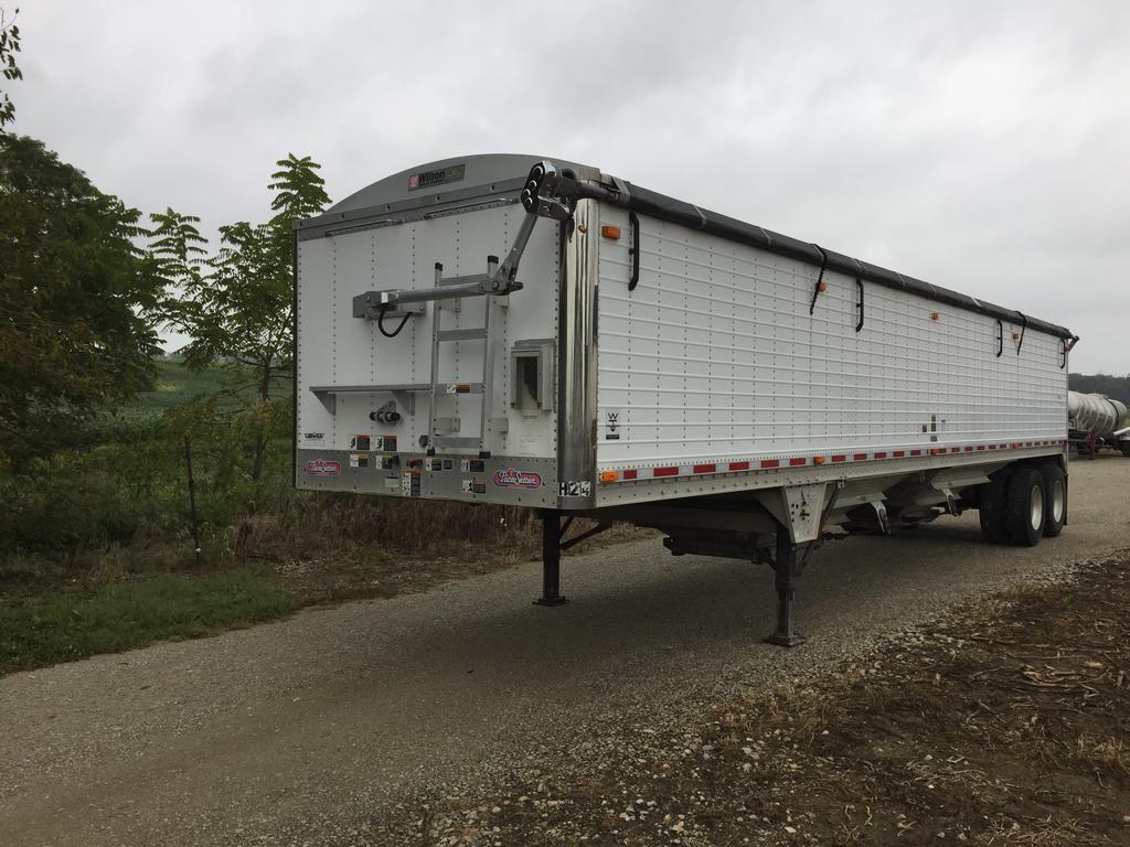 2011 Wilson Pacesetter Hopper