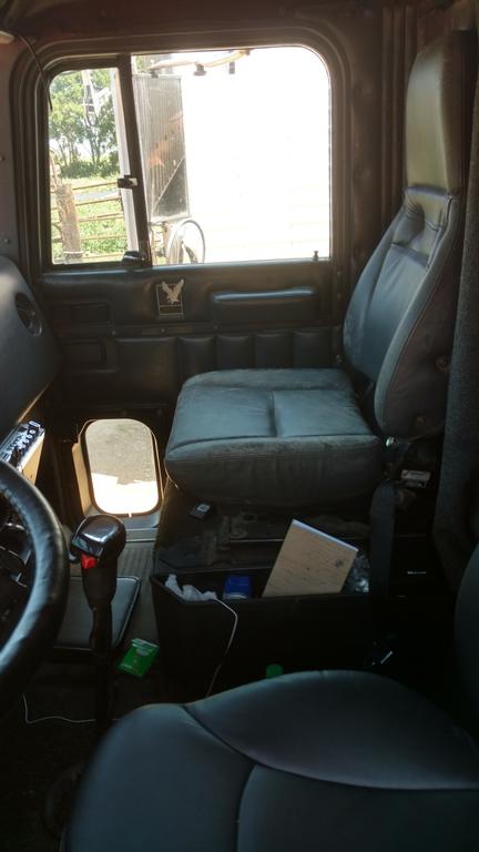 87 international eagle 9370