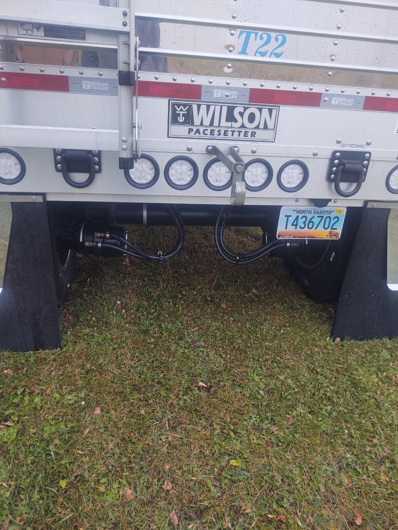 Wilson Hopper Bottom