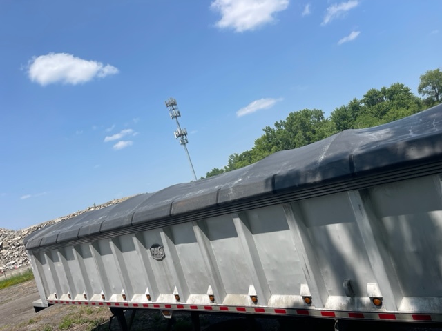 1999 Mac Full Frame end Dump