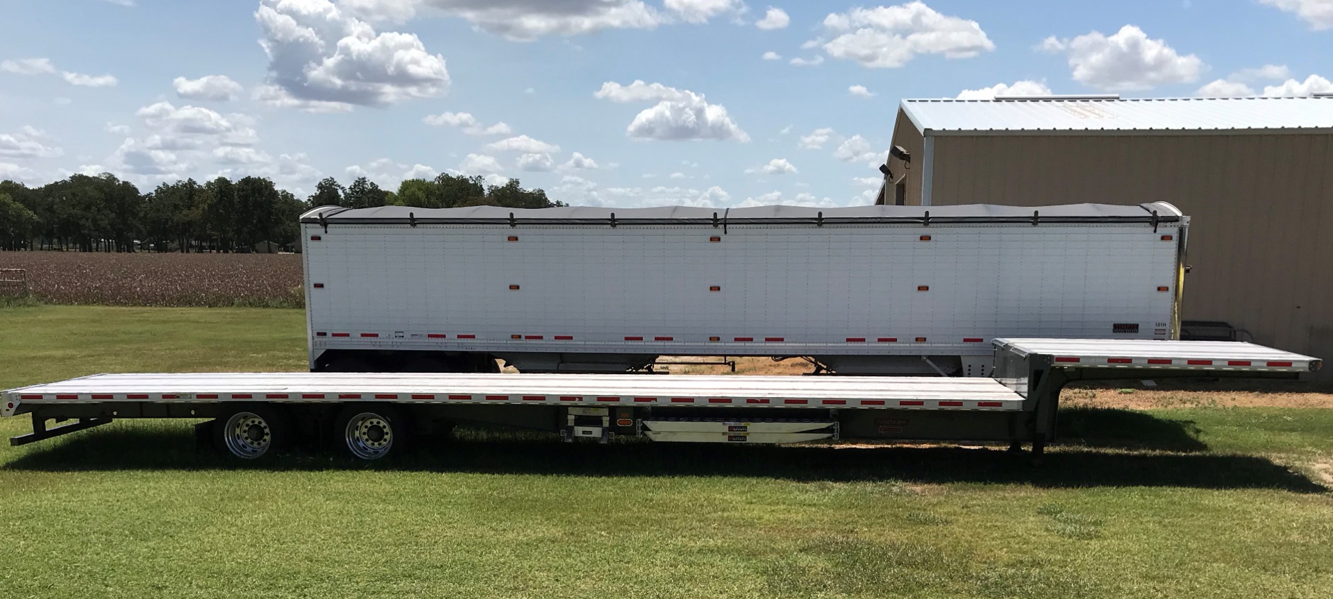 2015 53' Fontaine Infinity Step Deck