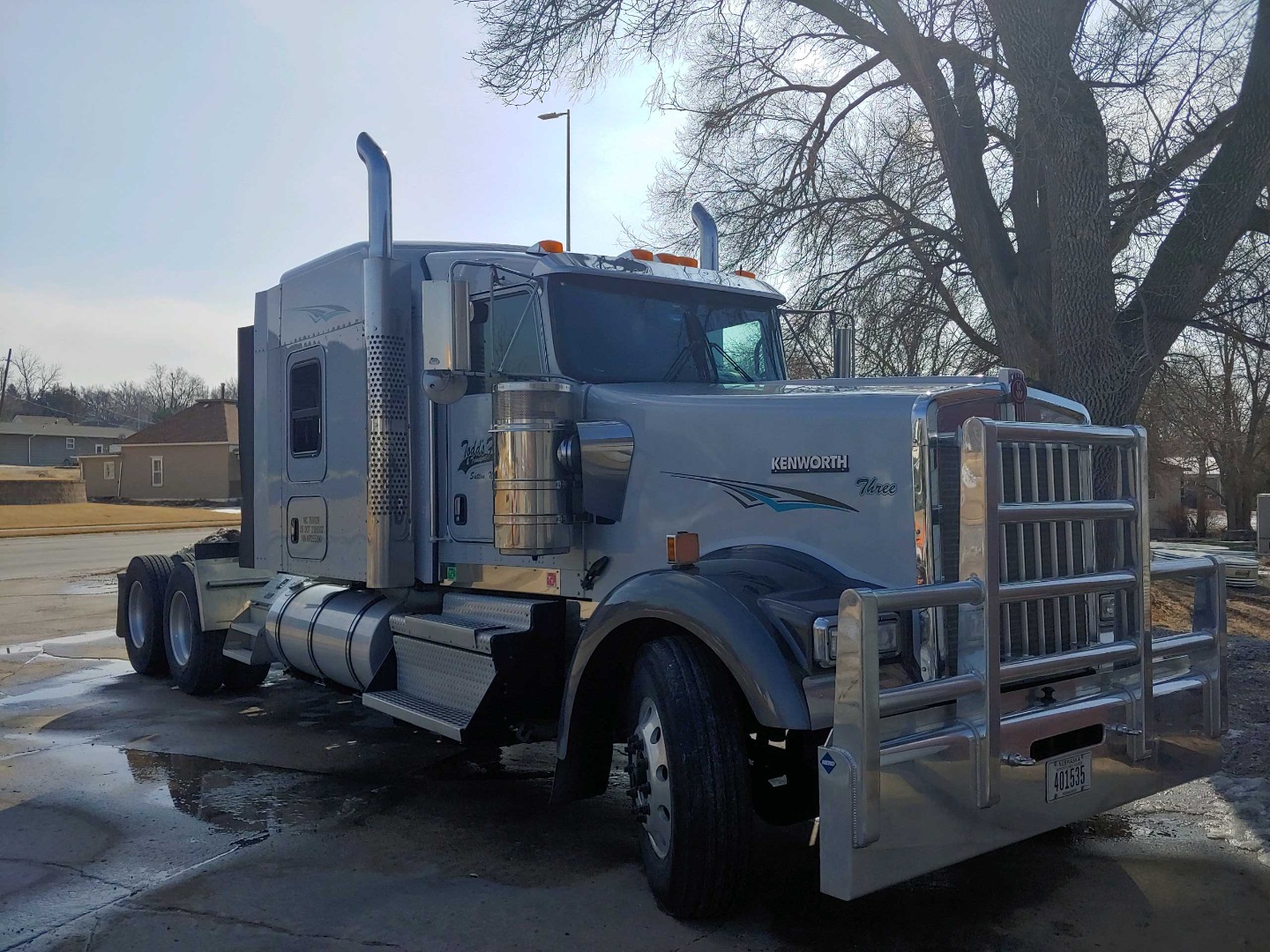 2019 Kenworth W900