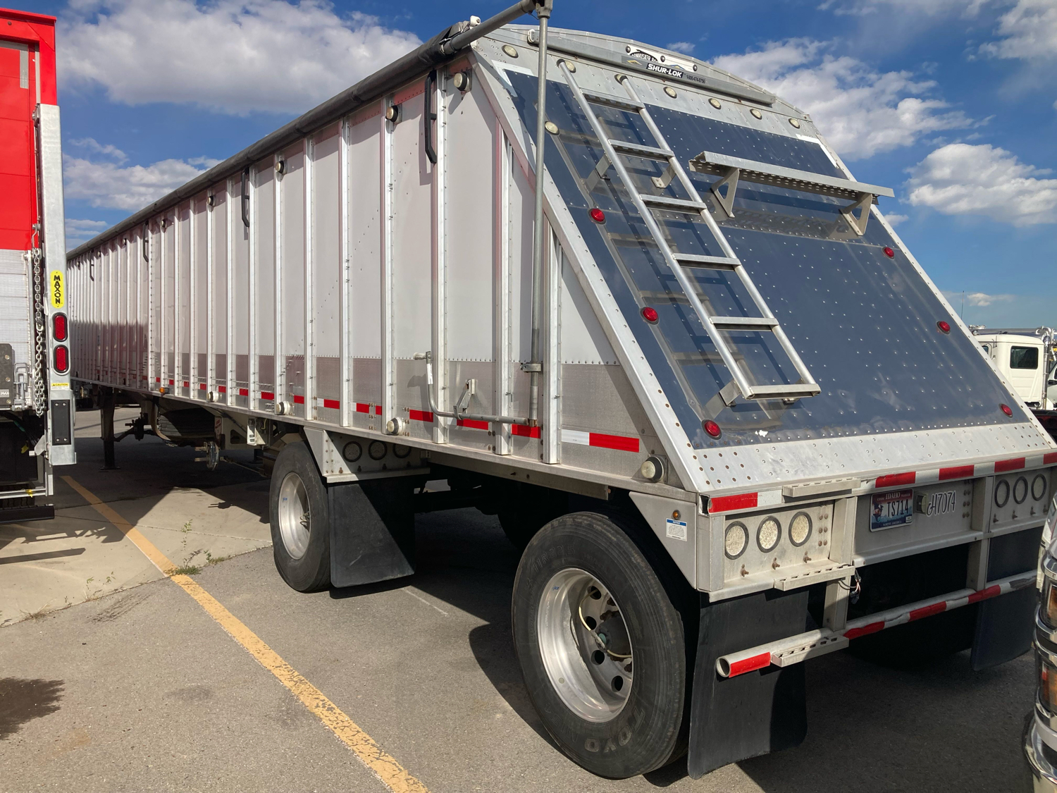 Spread Axle Hopper For Sale in Utah
