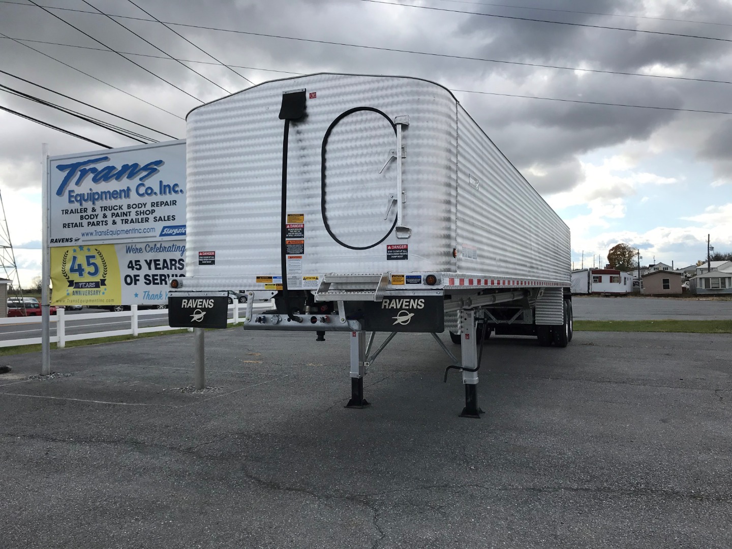 Trans Equipment.. IN STOCK new RAVENS Trailers