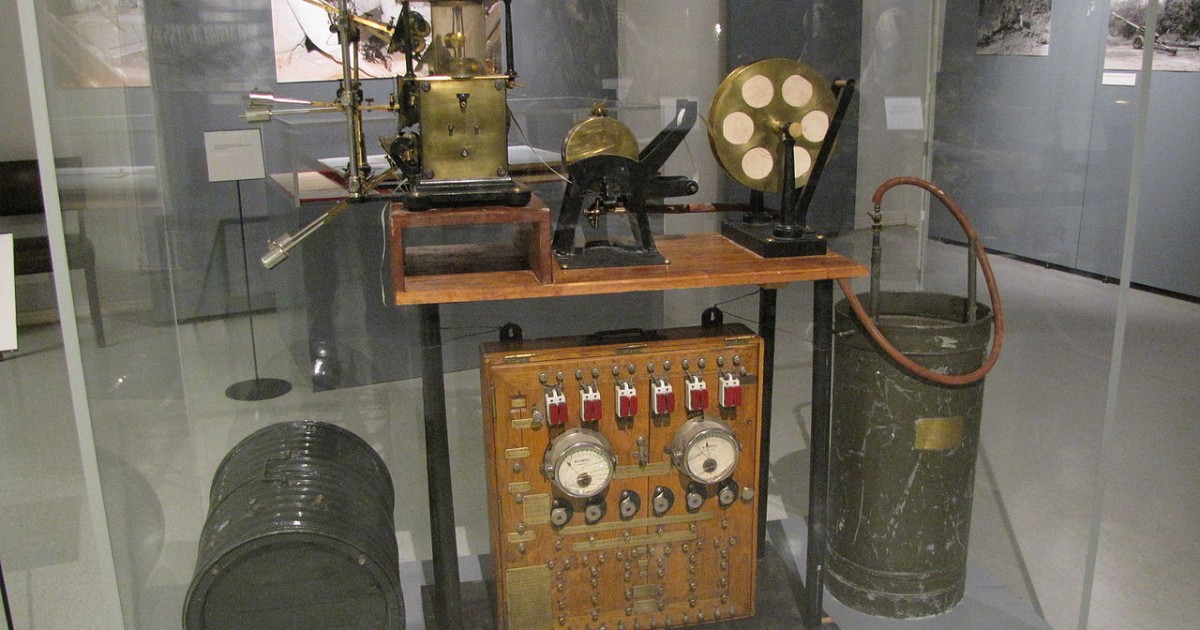 Making a New World: Armistice Soundwave — Bunk