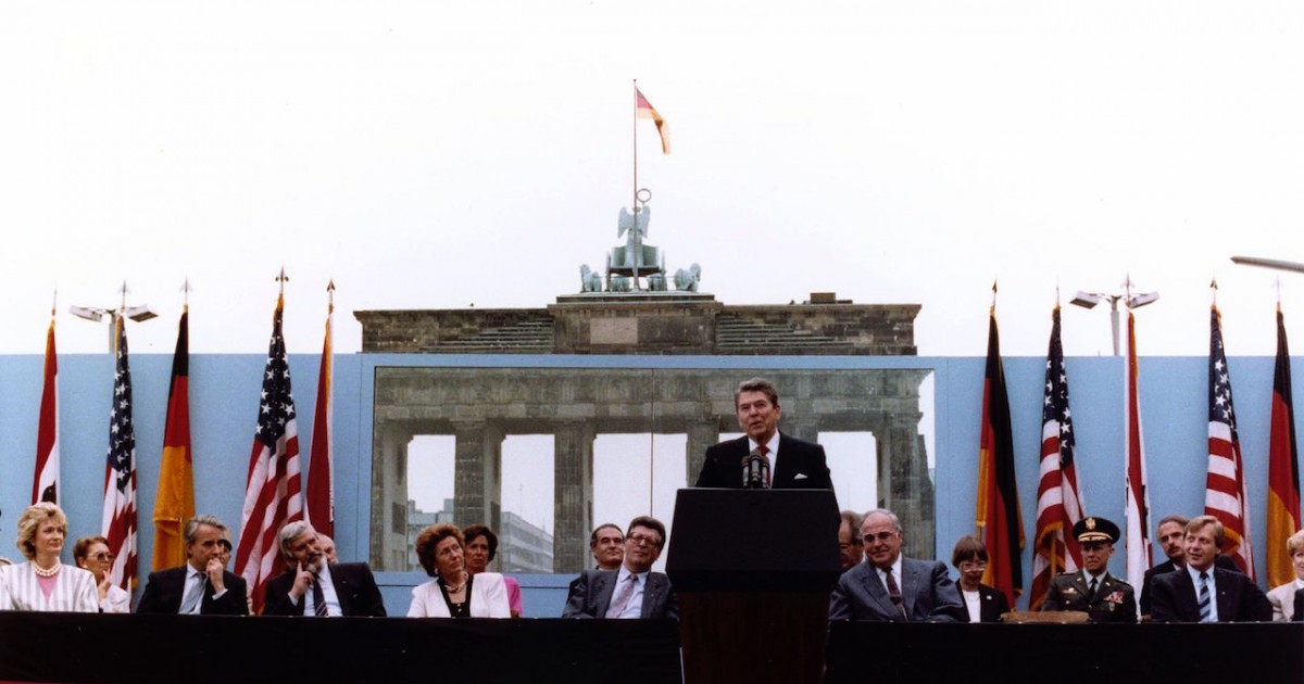 Ronald Reagan and the Cold War: What Mattered Most — Bunk