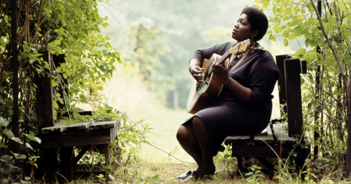 How Odetta Revolutionized Folk Music — Bunk