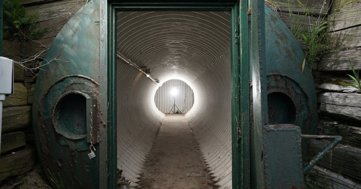 Inside JFK's Secret Doomsday Bunker — Bunk