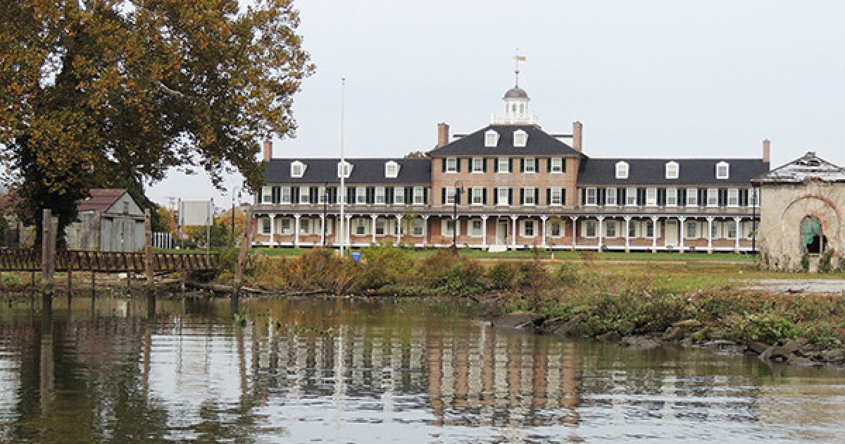 The Philadelphia Lazaretto — Bunk