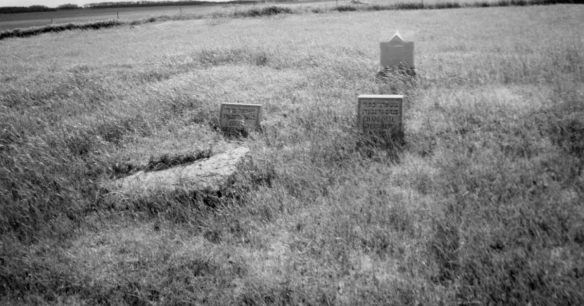 In North Dakota, Endless Sky, A Few Gravestones, and the Remnants Of A ...