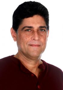 Carlos Almanzar Biografía Republica Dominicana