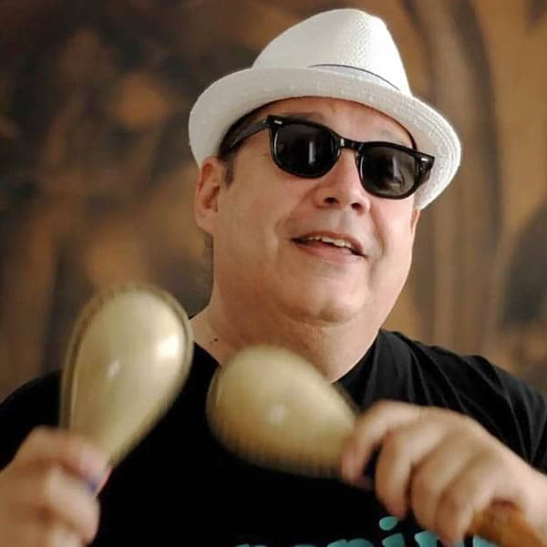 Víctor Víctor | Biografía y Discografía