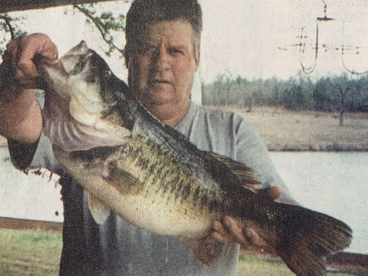 Giant Bass Fishing With Sam Taylor – Georgia Outdoor News