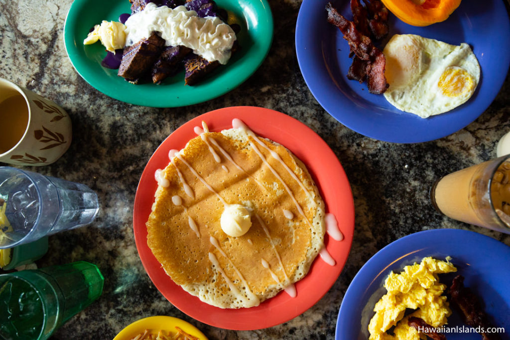 The Top 15 Breakfast Spots on the Island of Kauai