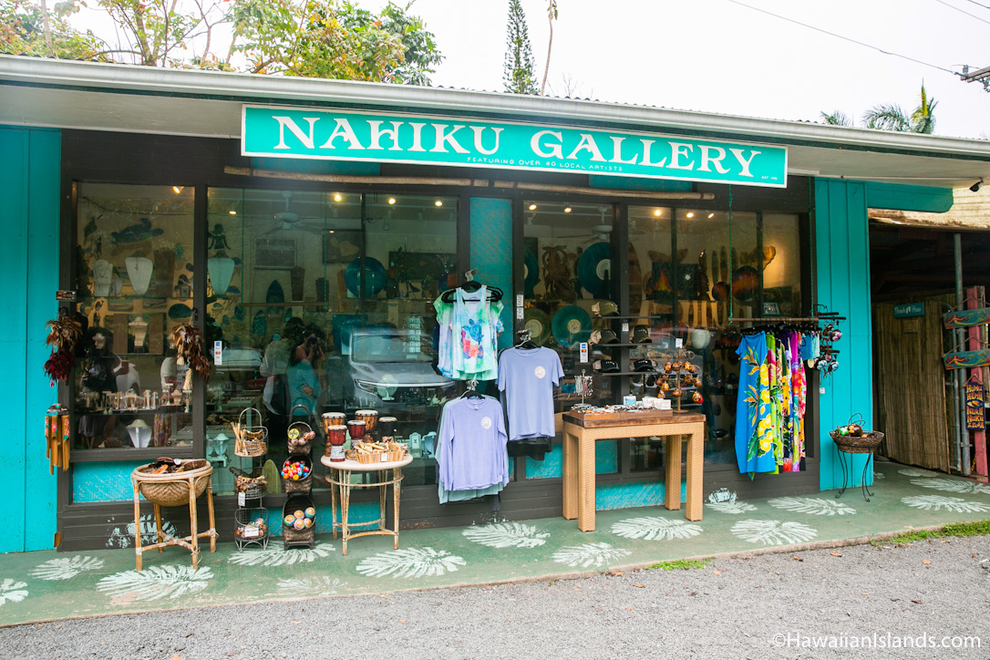 Comprehensive Guide to the Road to Maui - Local Insider Review