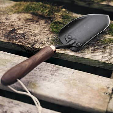 Garden Hand Tool Spade | Lehman's