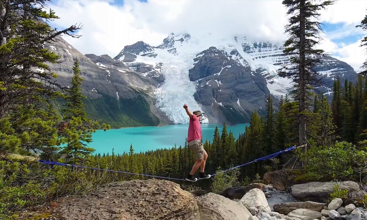 Here's how to plan the perfect trip to Berg Lake, British Columbia