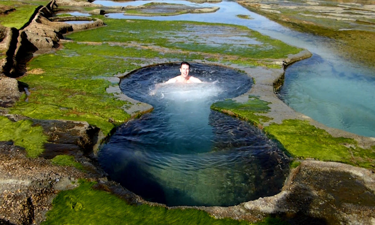 Visiting Sydney? Don't miss the amazing Figure 8 Pools.