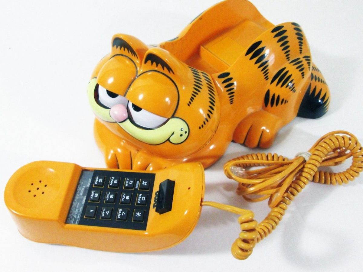 Vintage Garfield phones in Brittany, France, mystery solved