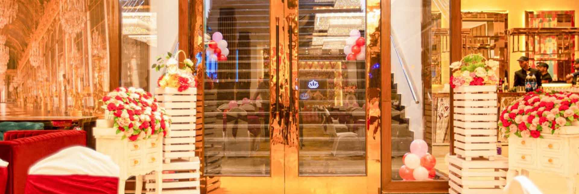 Xenious Hermitage Golden Lotus