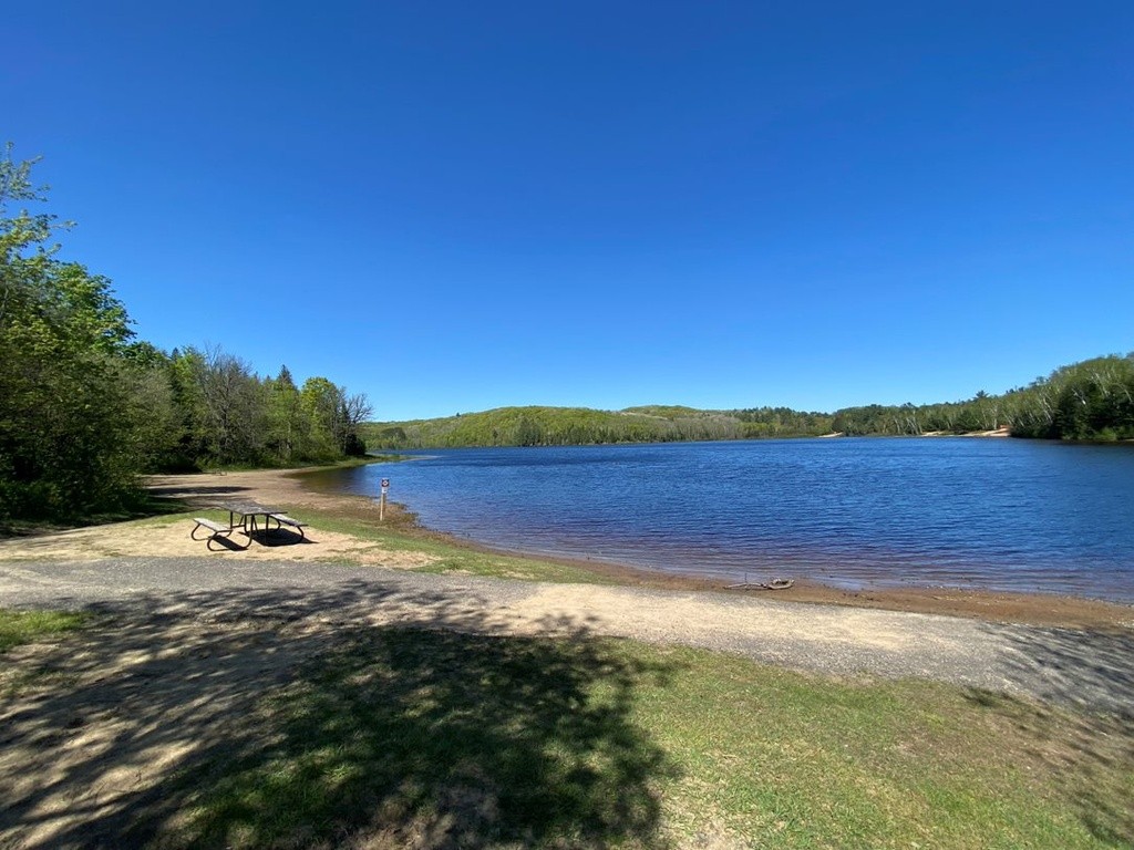Arrowhead Provincial Park - Lumby Beach | Great Lakes Guide