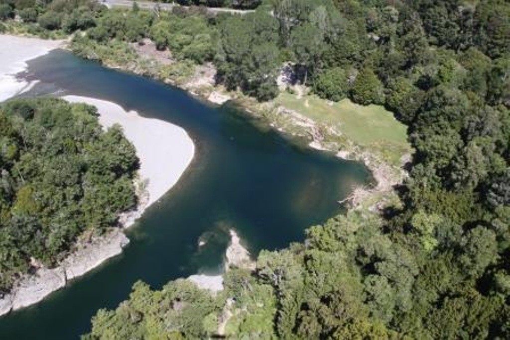 Te Hoiere/Pelorus River at Totara Flat - Swim Guide