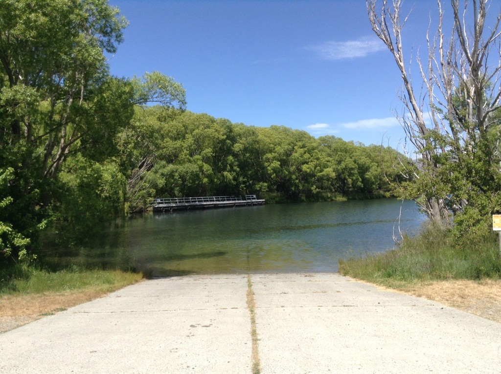 Lake Aviemore at Waitangi - Swim Guide