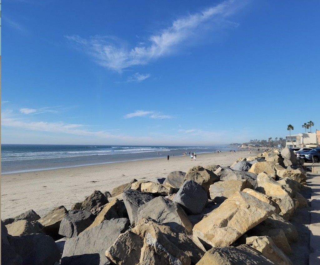 Cardiff State Beach - Chart House parking lot - Swim Guide