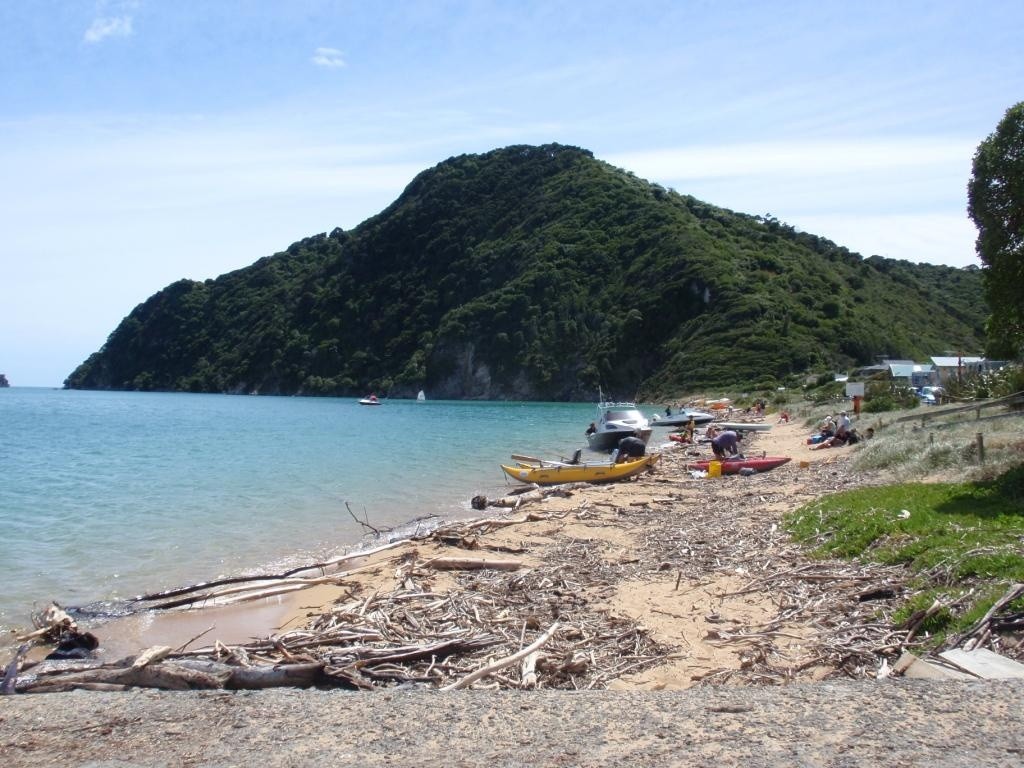 Tata Beach at Boat Ramp - Swim Guide