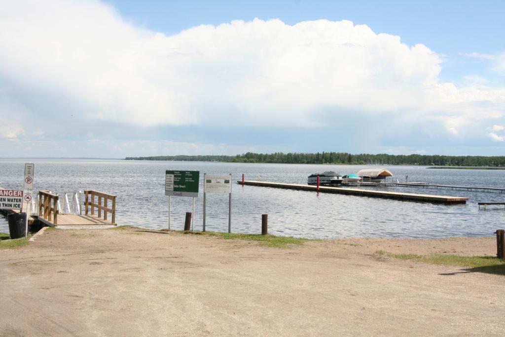 Seba Beach on Wabamun Lake - Swim Guide