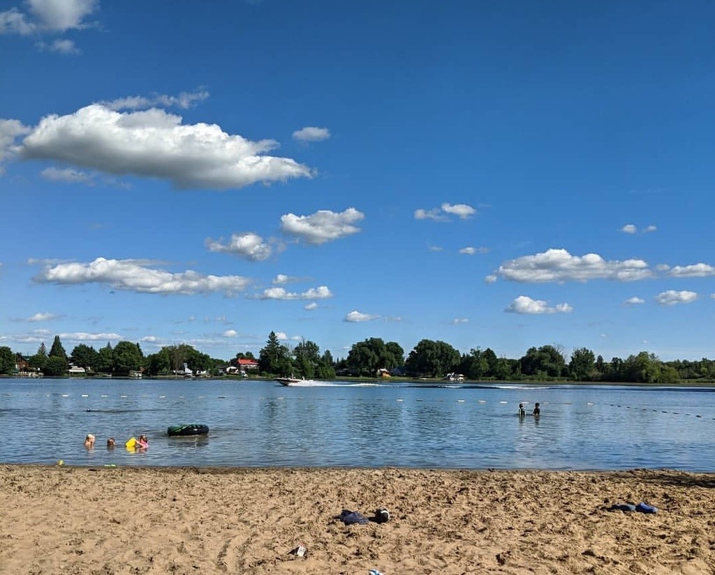 Baxter Beach - Swim Guide