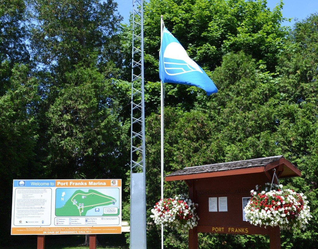 Port Franks Marina - Swim Guide