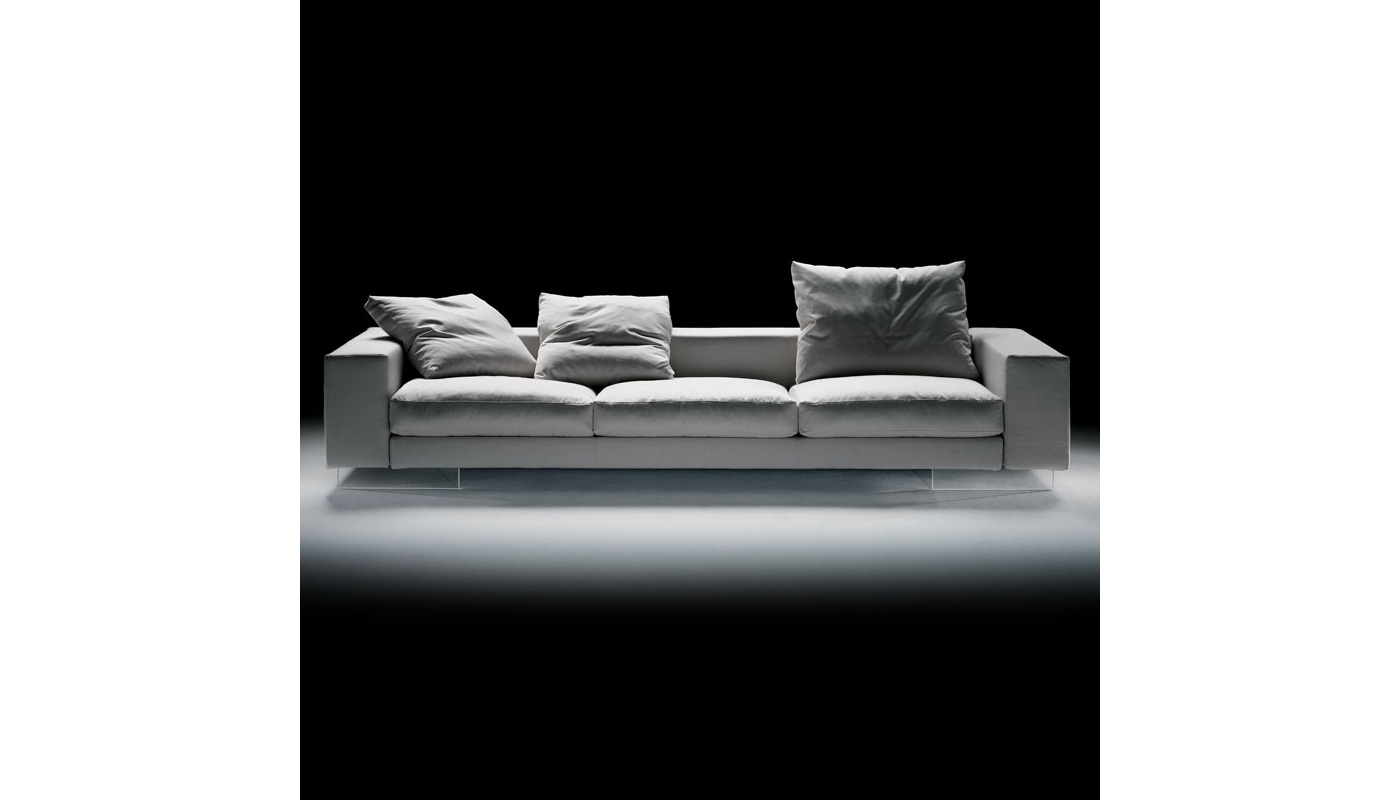 Lightpiece Sofa by Flexform - Switch Modern