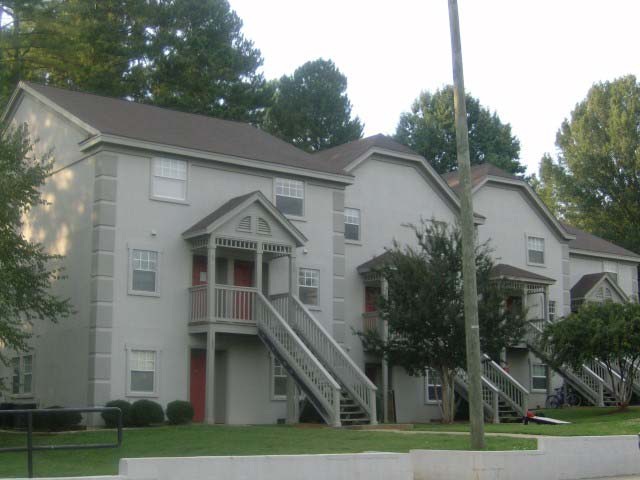 Avery Close - uCribs