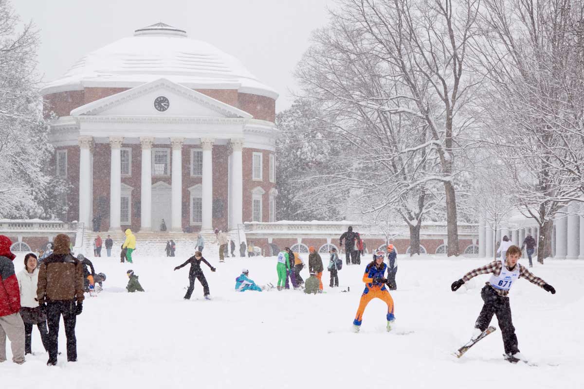 Scenes From the University: A Photo Essay—VIRGINIA Magazine