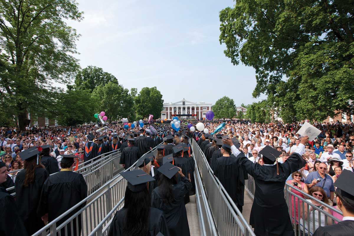 Scenes From the University: A Photo Essay—VIRGINIA Magazine