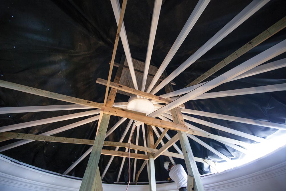 A Roof With a View—VIRGINIA Magazine