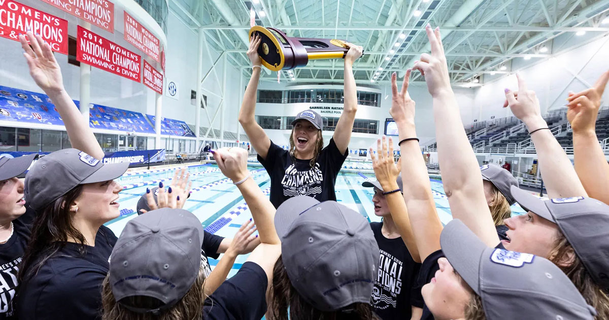 Four in a row: Women's swim wins NCAAs, again —VIRGINIA Magazine