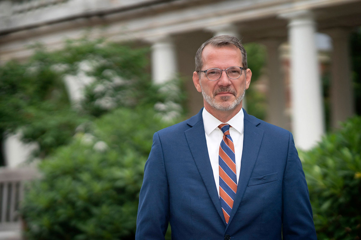 UVA provost to leave for Middlebury College presidency—VIRGINIA Magazine