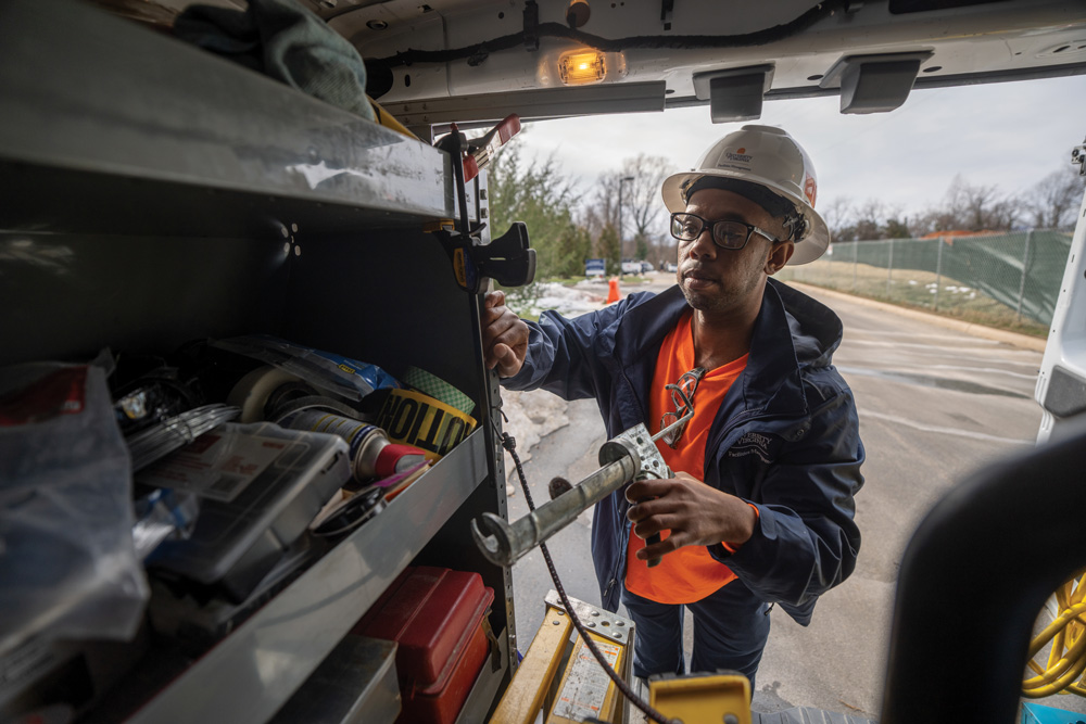 Bridging the Divide—VIRGINIA Magazine