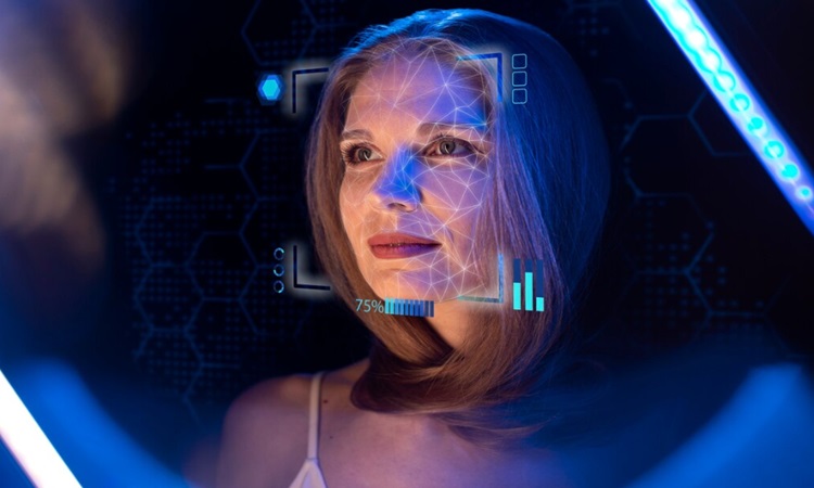 Cómo detectar una cara generada con IA, y proteger tu identidad