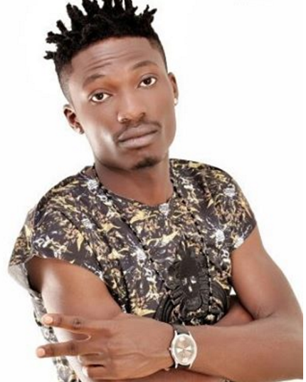 VIDEO: Efe Live Performance in SHAKE WARRI 2017 #BBNaija and Review ...