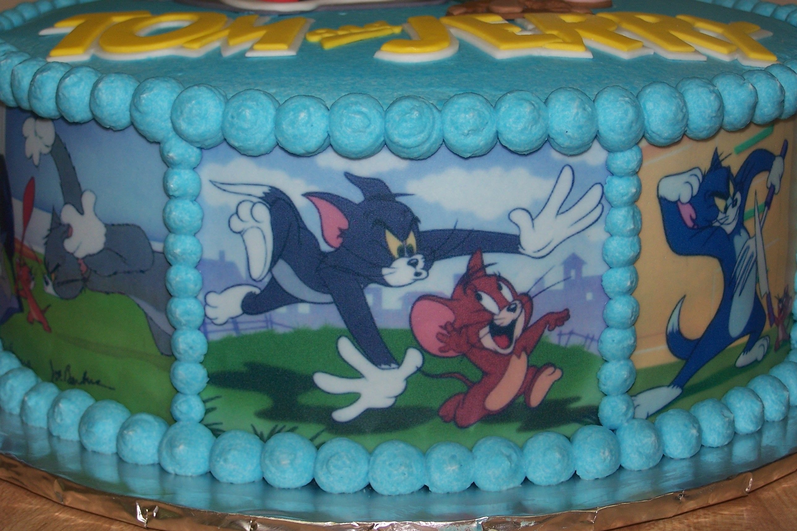 Tom And Jerry - CakeCentral.com