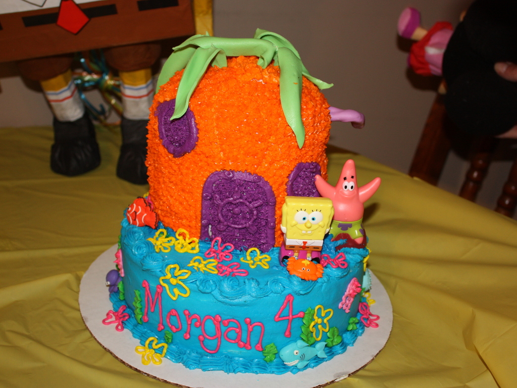 Spongebob Pineapple House Cake