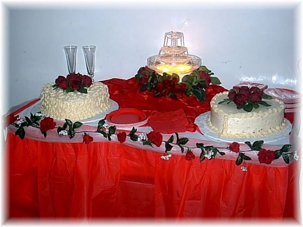Anniversary Cake Table Decoration Ideas Top 10 Wedding Cake Table