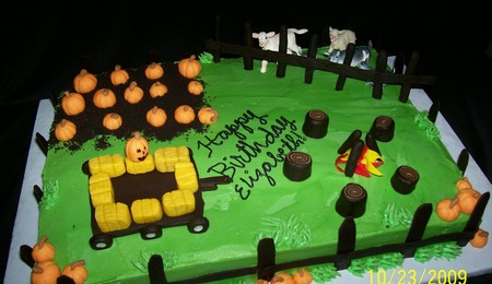 Pumpkin Patch Cake - CakeCentral.com